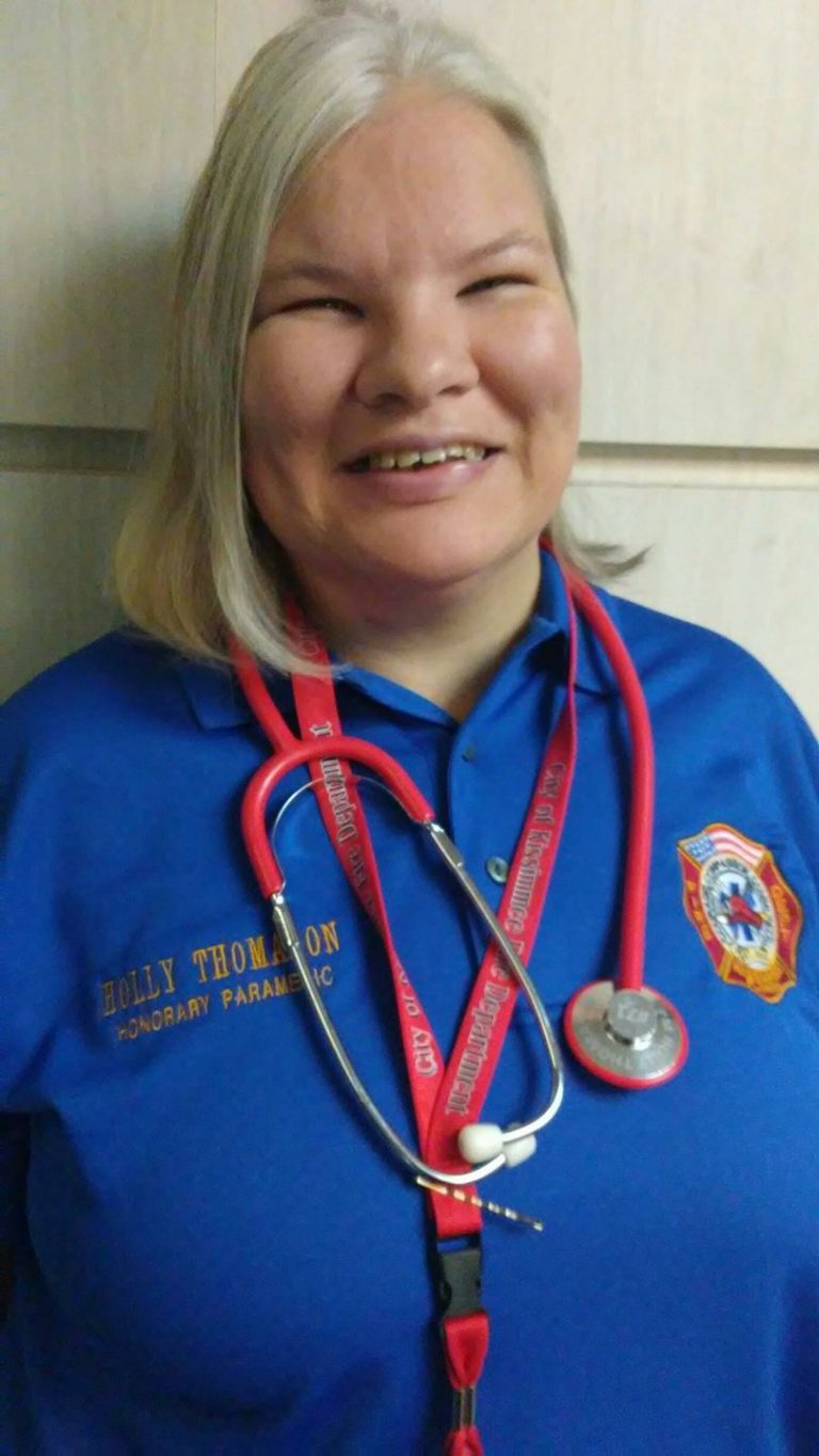 Woman with Cri-du-chat syndrome made honorary paramedic for the day ...